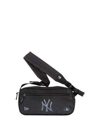 New Era Kadın York Yankees Siyah Erkek Çantası EU New Era Kadın York Yankees Siyah Erkek Çantası EU
