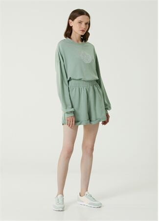 Nike Kadın Yeşil Logo Nakışlı Şort L EU Nike Kadın Yeşil Logo Nakışlı Şort L EU