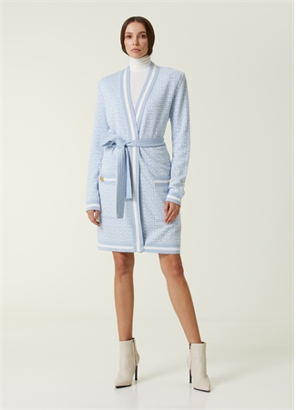 Balmain Kadın Mavi Beyaz Logo Jakarlı Yün Hırka 36 FR Balmain Kadın Mavi Beyaz Logo Jakarlı Yün Hırka 36 FR