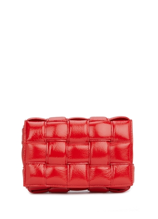 Bottega Veneta Kadın Cassette Kırmızı Örgü Deri Omuz Çantası EU Bottega Veneta Kadın Cassette Kırmızı Örgü Deri Omuz Çantası EU