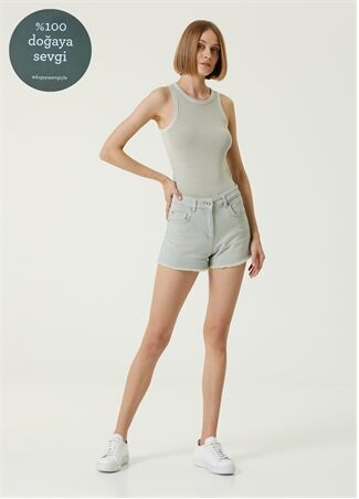 Academia Kadın Yüksek Bel Yıkamalı Jean Şort Beyaz 42