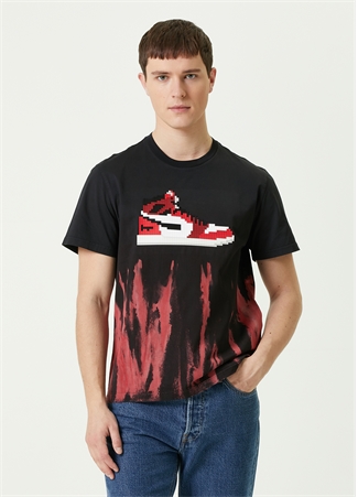 8-Bit by Mhrs Erkek Trophy Reds Siyah Figür Detaylı T-shirt Kırmızı S EU 8-Bit by Mhrs Erkek Trophy Reds Siyah Figür Detaylı T-shirt Kırmızı S EU