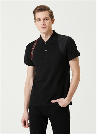 Alexander McQueen Erkek Siyah Polo Yaka Logo Bantlı T-shirt S EU Alexander McQueen Erkek Siyah Polo Yaka Logo Bantlı T-shirt S EU