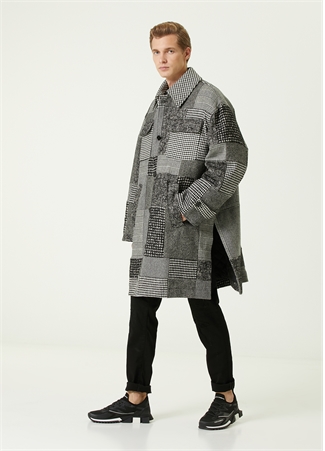 Dolce&Gabbana Erkek Siyah Beyaz Desen Detaylı Palto Gri 46 IT