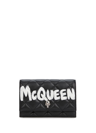 Alexander McQueen Kadın Skull Small Kapitoneli Deri Omuz Çantası Siyah EU Alexander McQueen Kadın Skull Small Kapitoneli Deri Omuz Çantası Siyah EU