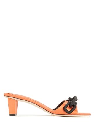 Serena Uziyel Kadın Turuncu Zincir Detaylı Terlik 36 EU Serena Uziyel Kadın Turuncu Zincir Detaylı Terlik 36 EU