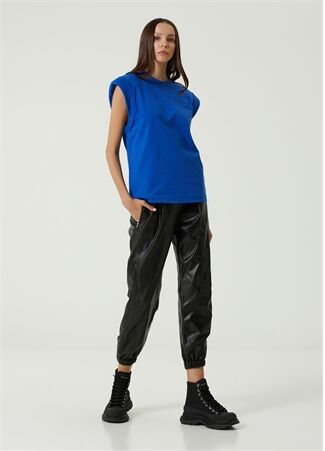 Alexander McQueen Kadın Mavi Logo Detaylı T-shirt 44 IT Alexander McQueen Kadın Mavi Logo Detaylı T-shirt 44 IT