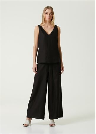 Beymen Collection Kadın Siyah V Yaka Kolsuz Keten Bluz 34