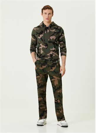Valentino Erkek Haki Kamuflaj Desenli Pantolon 50 It Valentino Erkek Haki Kamuflaj Desenli Pantolon 50 It