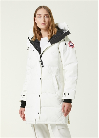 Canada Goose Kadın Shelburne Beyaz Kapüşonlu Parka XS EU Canada Goose Kadın Shelburne Beyaz Kapüşonlu Parka XS EU