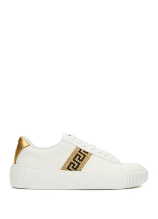 Versace Kadın Beyaz Gold Logo Bantlı Deri Sneaker 36 EU Versace Kadın Beyaz Gold Logo Bantlı Deri Sneaker 36 EU