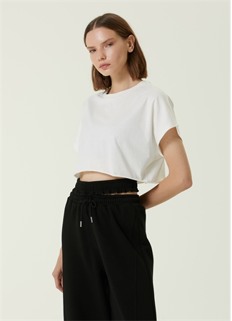 So Far Good Kadın Beyaz Logo Detaylı Crop T-shirt M EU So Far Good Kadın Beyaz Logo Detaylı Crop T-shirt M EU
