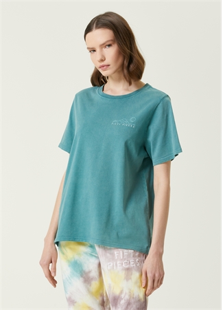 Fifty Pieces Kadın Turkuaz Baskılı Logolu Oversize T-shirt Mavi L EU Fifty Pieces Kadın Turkuaz Baskılı Logolu Oversize T-shirt Mavi L EU