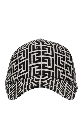Balmain Kadın Siyah Beyaz Logo Jakarlı Şapka EU Balmain Kadın Siyah Beyaz Logo Jakarlı Şapka EU